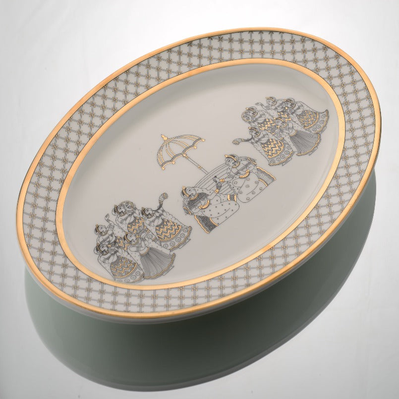 BYAH - Oval Platter by Kaunteya now available at Trendroots